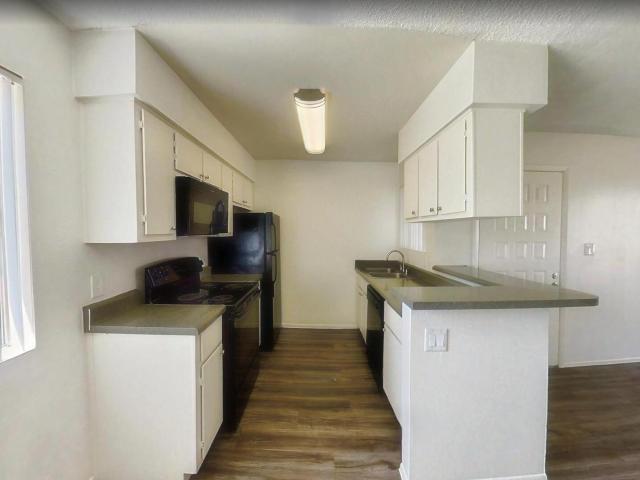 950 n gilbert road # 1c