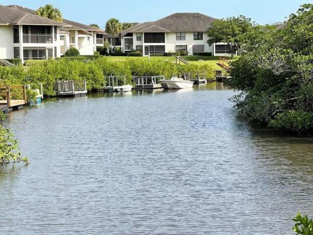 950 S Kanner Hwy Unit Th18, Stuart, FL