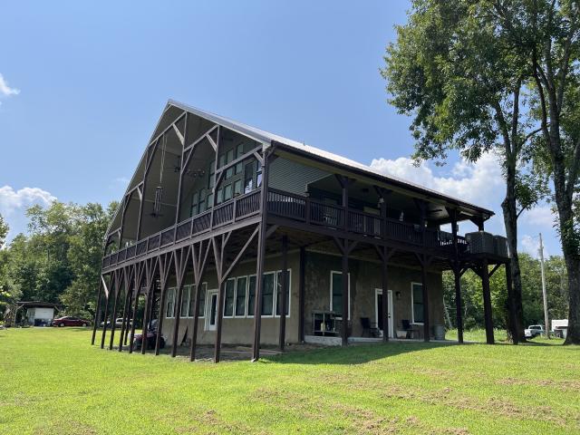 950 Sauger Dr
