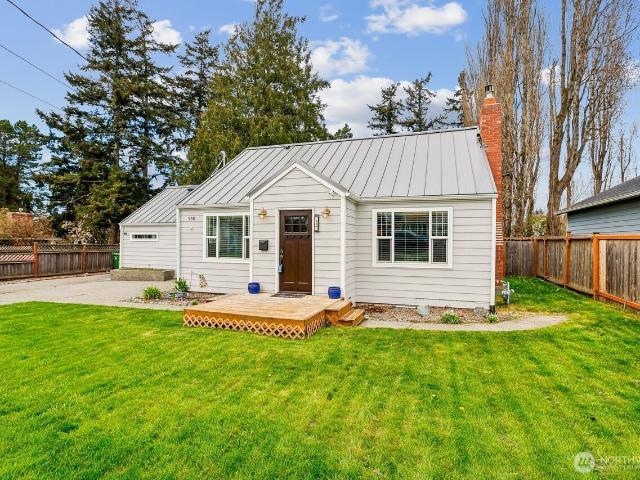 950 SE 4th Avenue