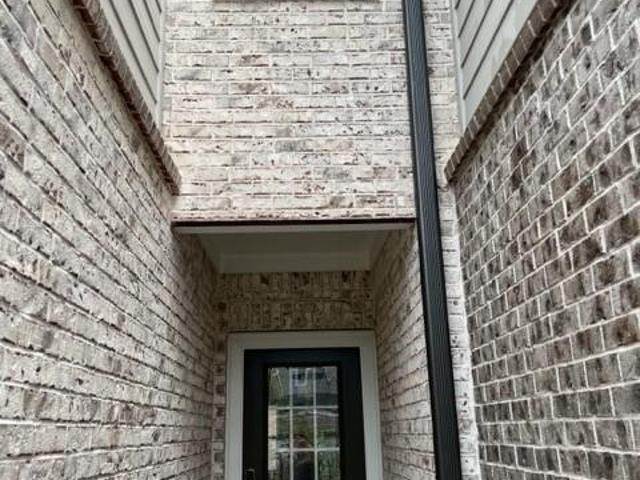 950 Sunny Lake Drive