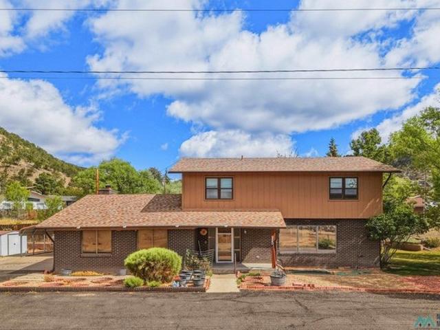 950 Park Hill St, Raton, NM 87740