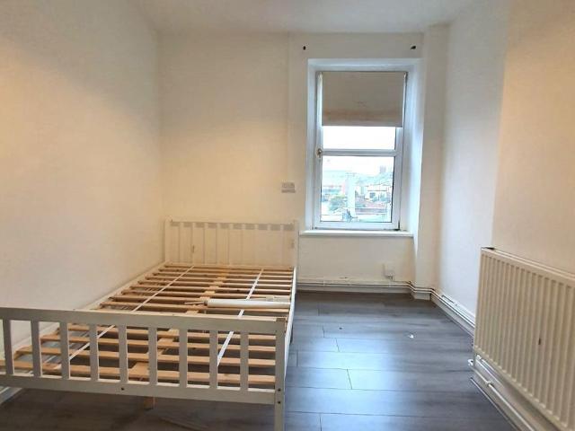 £950 PCM, Spacious Newly Refurbished One Bedroom First Floor Flat in Clare Road, Grangetown, Cardiff, CF11 6RX