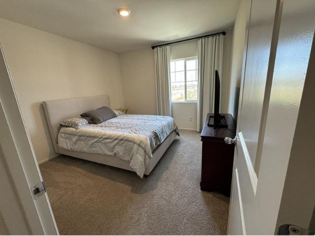 $950 Room For Rent