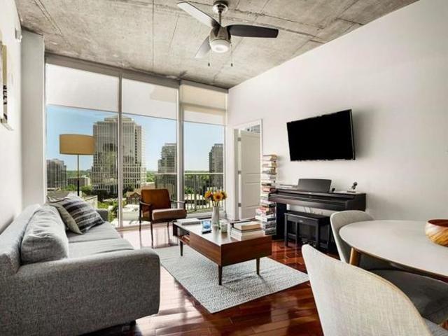 950 W Peachtree St NW #1604, Atlanta, GA 30309