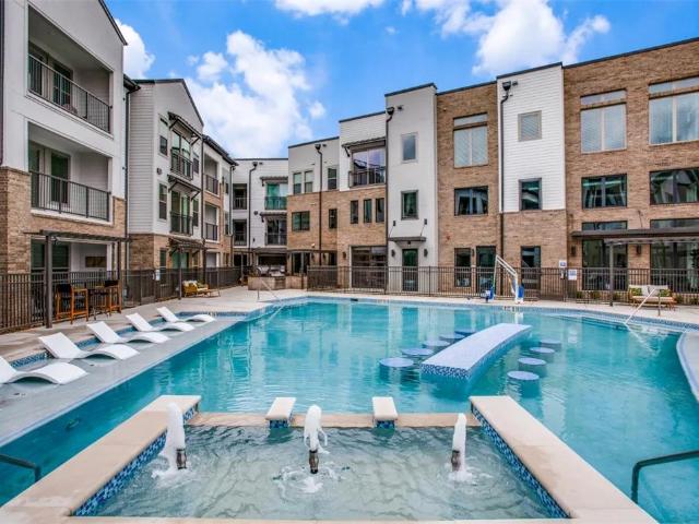 950 Town Lake Drive 3108