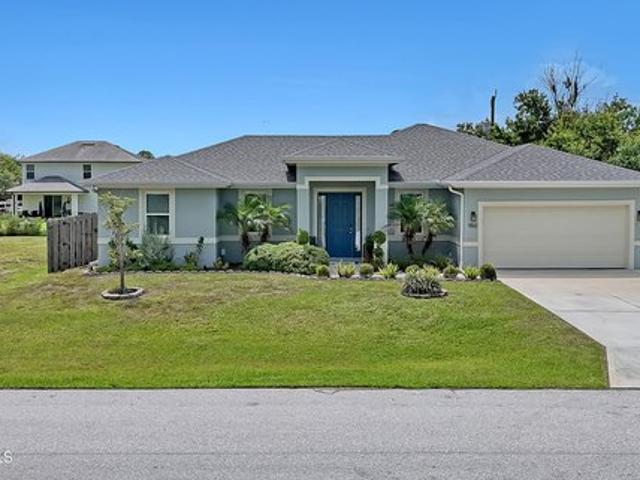 950 Tahiti Ave SE, Palm Bay, FL 32909