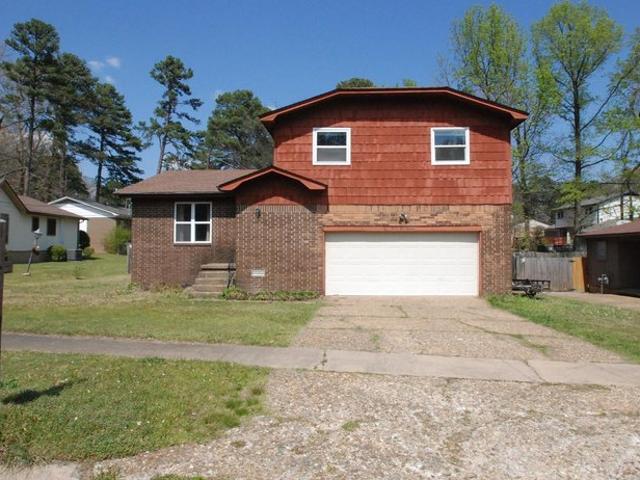 9514 Labette Dr, Little Rock, AR 72205