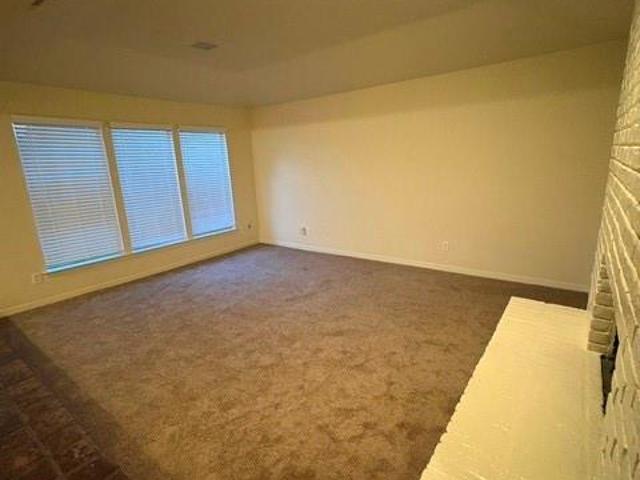 9514 Summerhill Lane