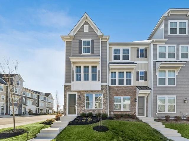 9515 Blue Ash Aly, Fredericksburg, VA 22407