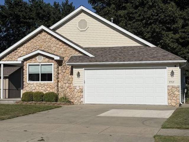9515 Rachel Rd, Algonac, MI 48001