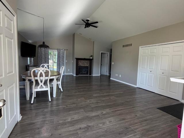9515 Rachel Road