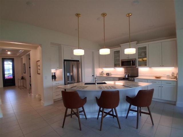 9516 Ceylon Lane