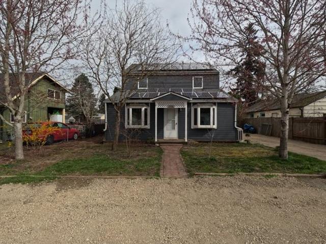 9516 SE 74th Ave, Milwaukie, OR 97222
