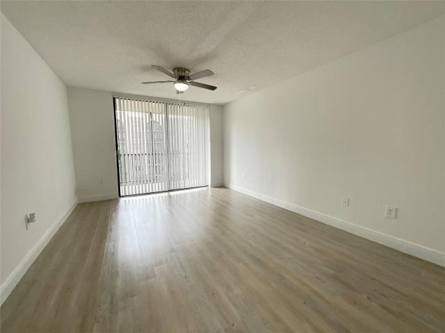 9517 Fontainebleau Blvd, Unit 621203, Miami, FL 33172 | MLS #B26021