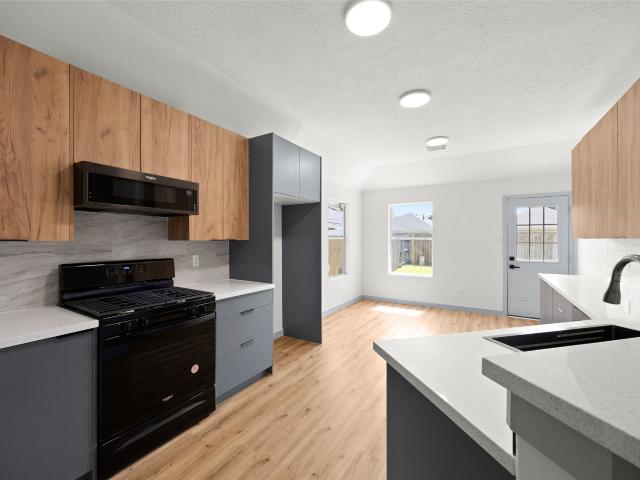 9518 Belleclaire Lane