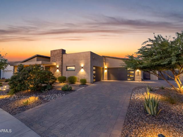 9519 S 13TH Way