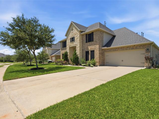 9519 Wheatfield Lane