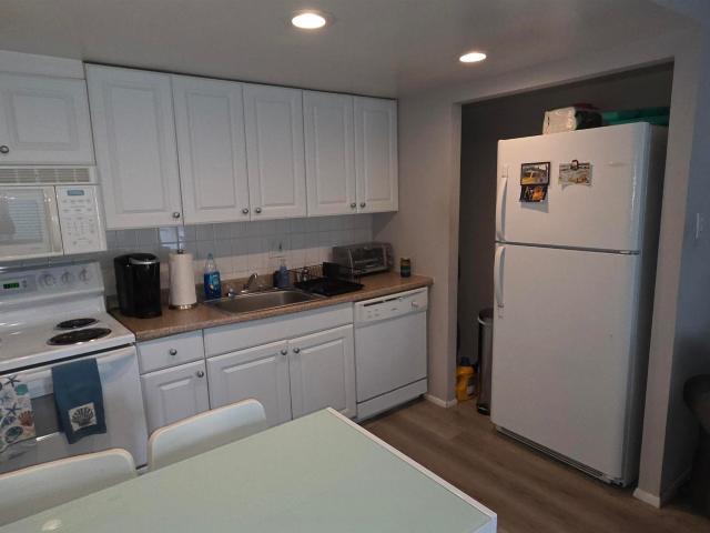 9510 Amherst Ave