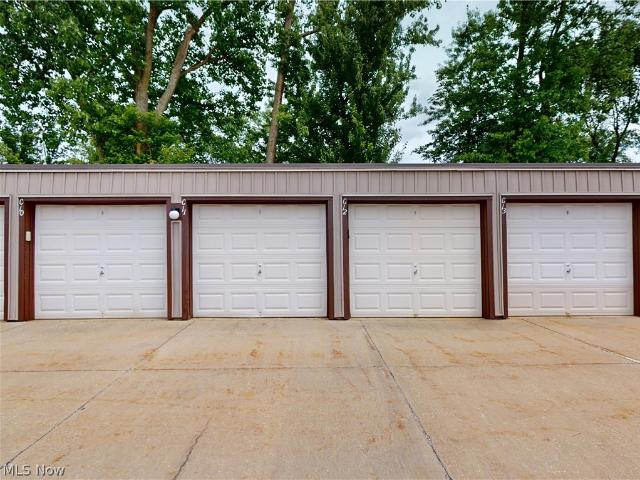 9510 Cove Drive C 11