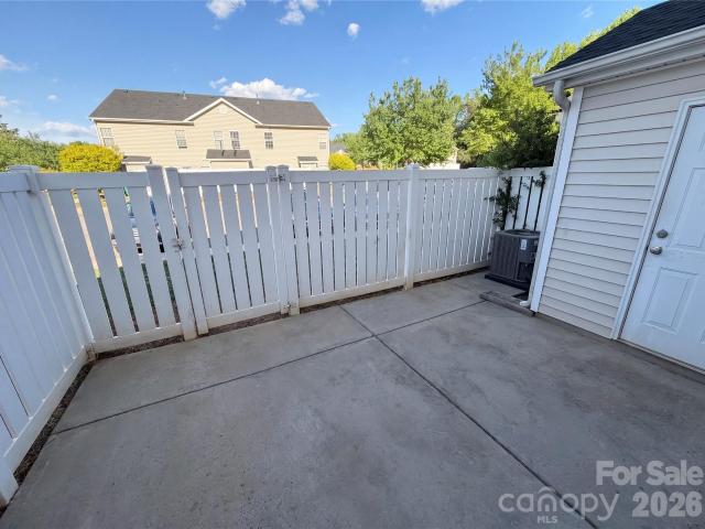 9510 Littleleaf Dr, Charlotte, NC 28215 | MLS #4373 | Compass