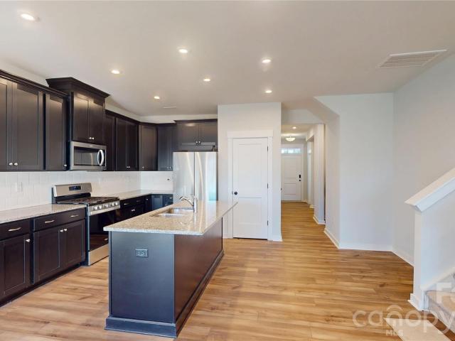 9512 Munsing Dr, Unit 165, Charlotte, NC 28269 | MLS #4334 | Compass