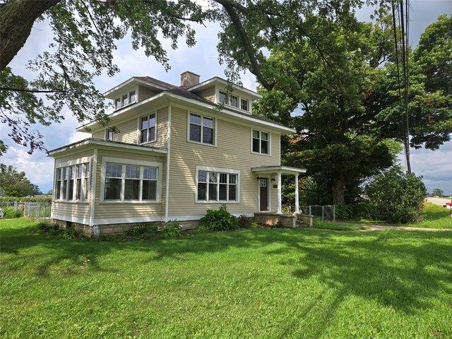 9512 W Main Rd, North East, PA 16428