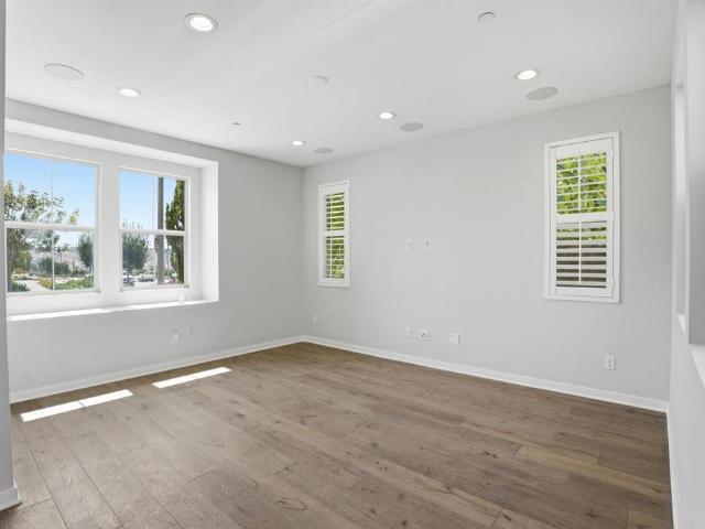 951 Camino Aldea
