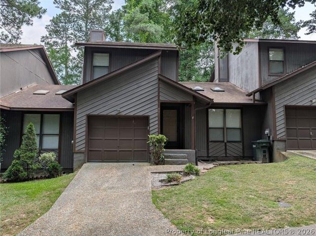 951 Creek Side Run, Fayetteville, NC 28303