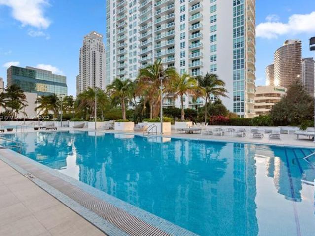 951 Brickell Ave #1010 Miami, FL 33131