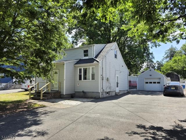 951 Liberty Ave