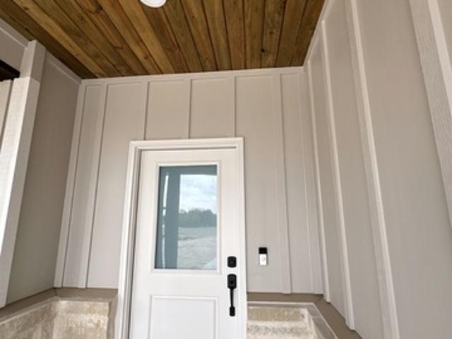 951 Rocky Ridge Loop
