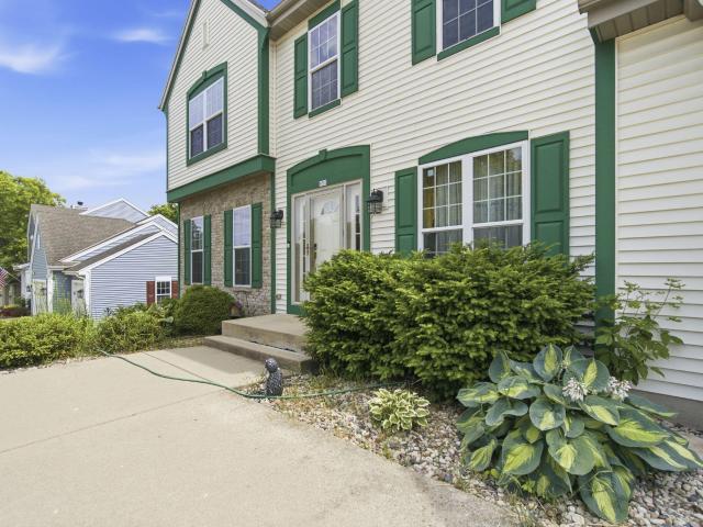 951 River Park Dr