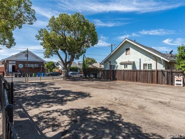 951 W 42nd, Los Angeles, CA 90037