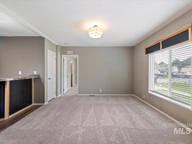 951 W Avalon St 16