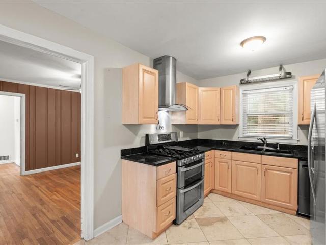 951 Woodland Trail