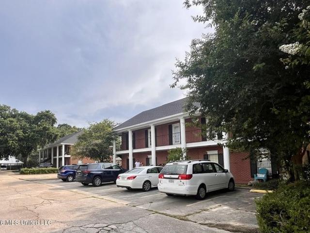 951 Vision Oaks Blvd, Gulfport, MS 39507