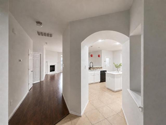 9524 Willow Branch Way