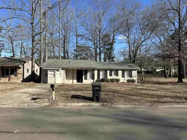 9525 Nathan Hale Road, Little Rock, AR 72209