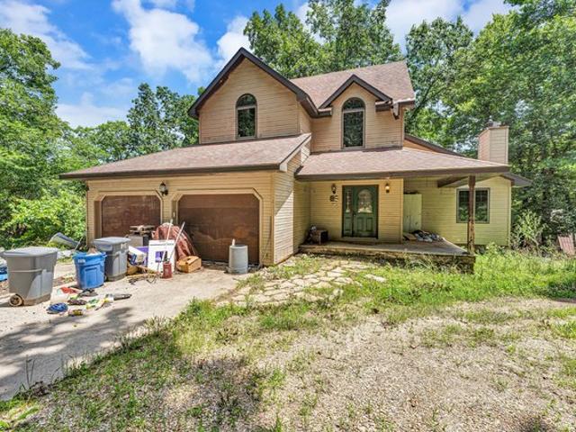 9525 E Sawyer Hill Ln, Rogersville, MO 65742