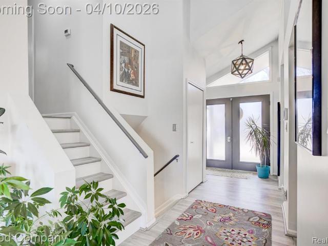 9526 Montgold Avenue