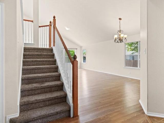 9526 Anderson Way