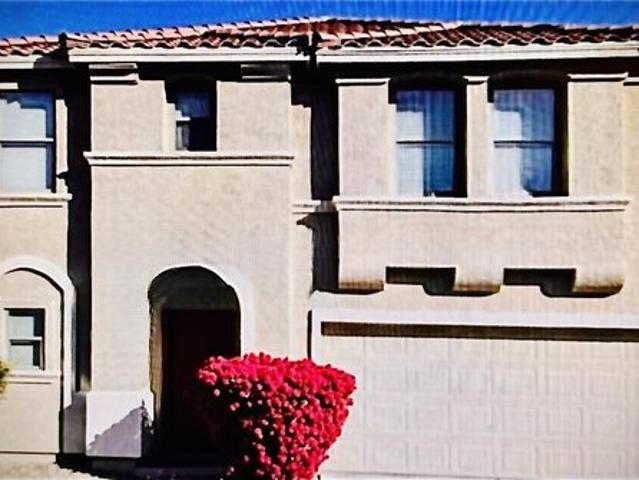 9527 N 82nd Ln, Peoria, AZ 85345