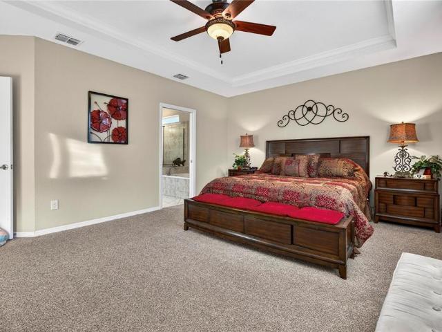 9527 SW 70th Loop, Ocala, FL 34481 | MLS #V4947