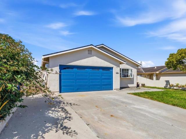 9527 Viva Lane