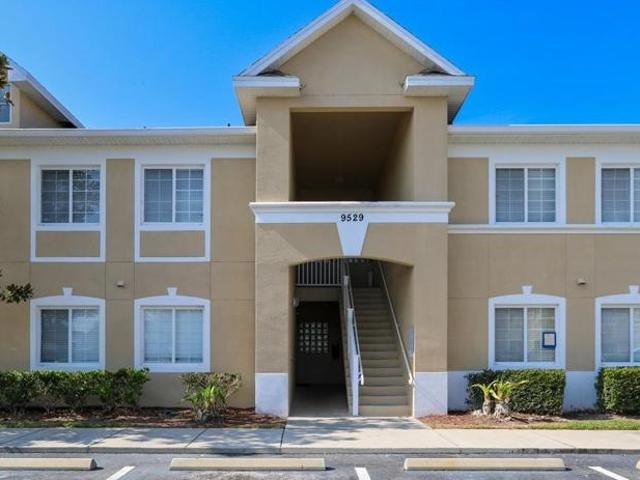 9529 Newdale Way #201, Riverview, FL 33578