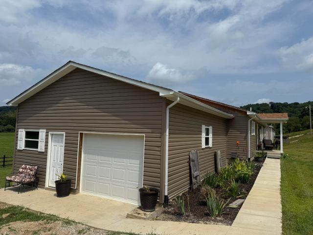 9529 Grandview Lake Road