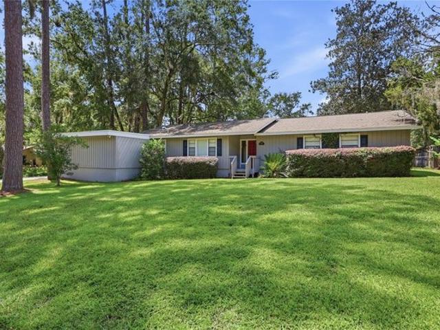 9520 NW 6th Pl, Gainesville, FL 32607