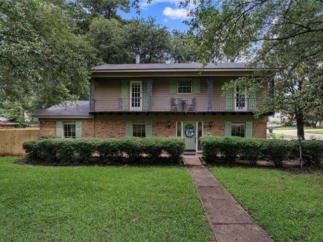 9520 Baird Rd, Shreveport, LA 71118