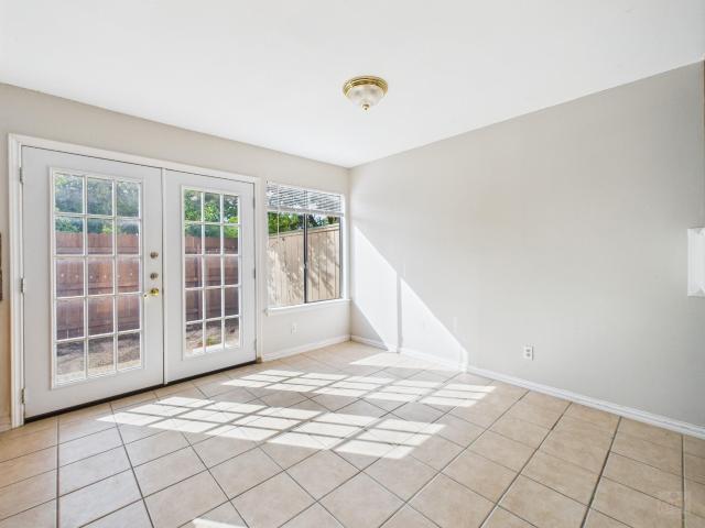9520 Quail Village Ln